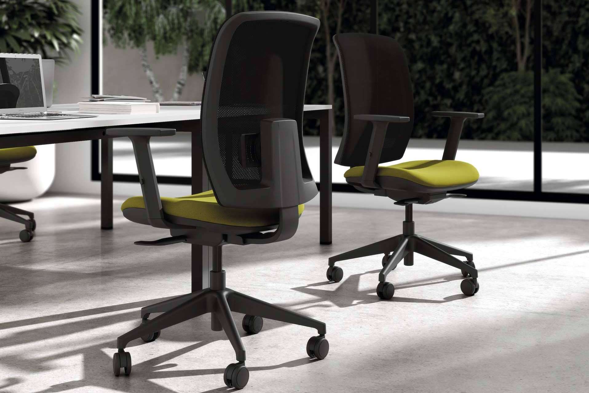 Sillas ergonómicas; Clave para una oficina productiva y saludable ...